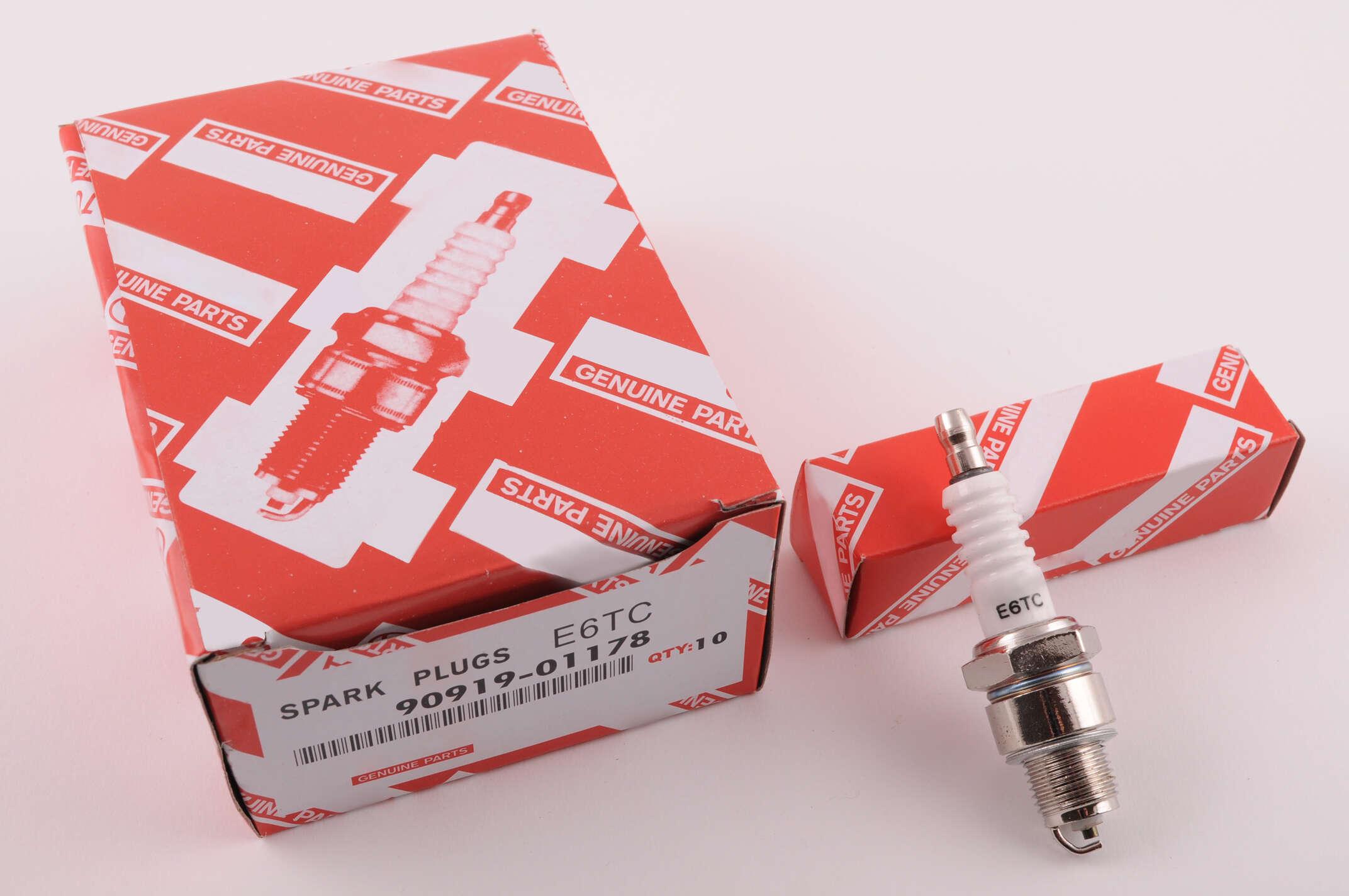 ᐉ Свічка E6TC M14x1, 25 12,7 мм 2T скутери 50-125сс DNS (S-908) • Краща ціна в Києві, Україні ...