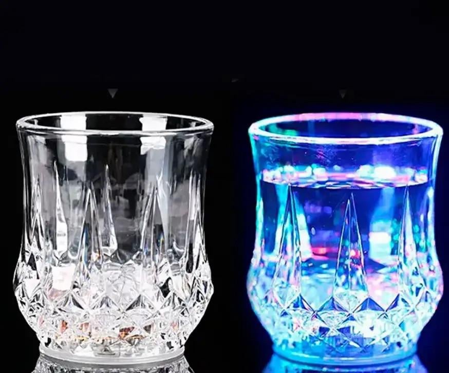 ᐉ Склянка з підсвічуванням Flash CUP для святкових заходів 200 мл (7104 ...