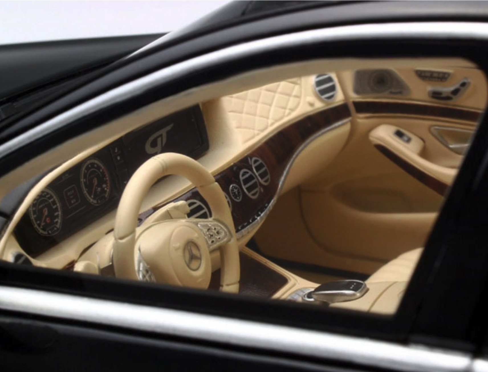 ᐉ Модель автомобіля GT Spirit 1:18 Mercedes-Benz S-Class W222 Rocket ...