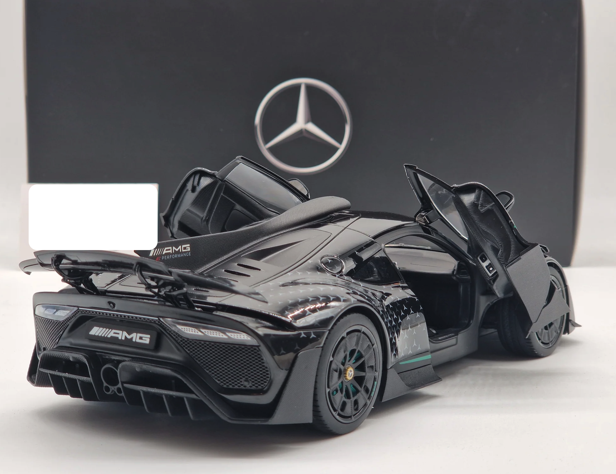 ᐉ Модель автомобиля 1:18 Mercedes-AMG ONE C298 Hyper Black (B66961042 ...