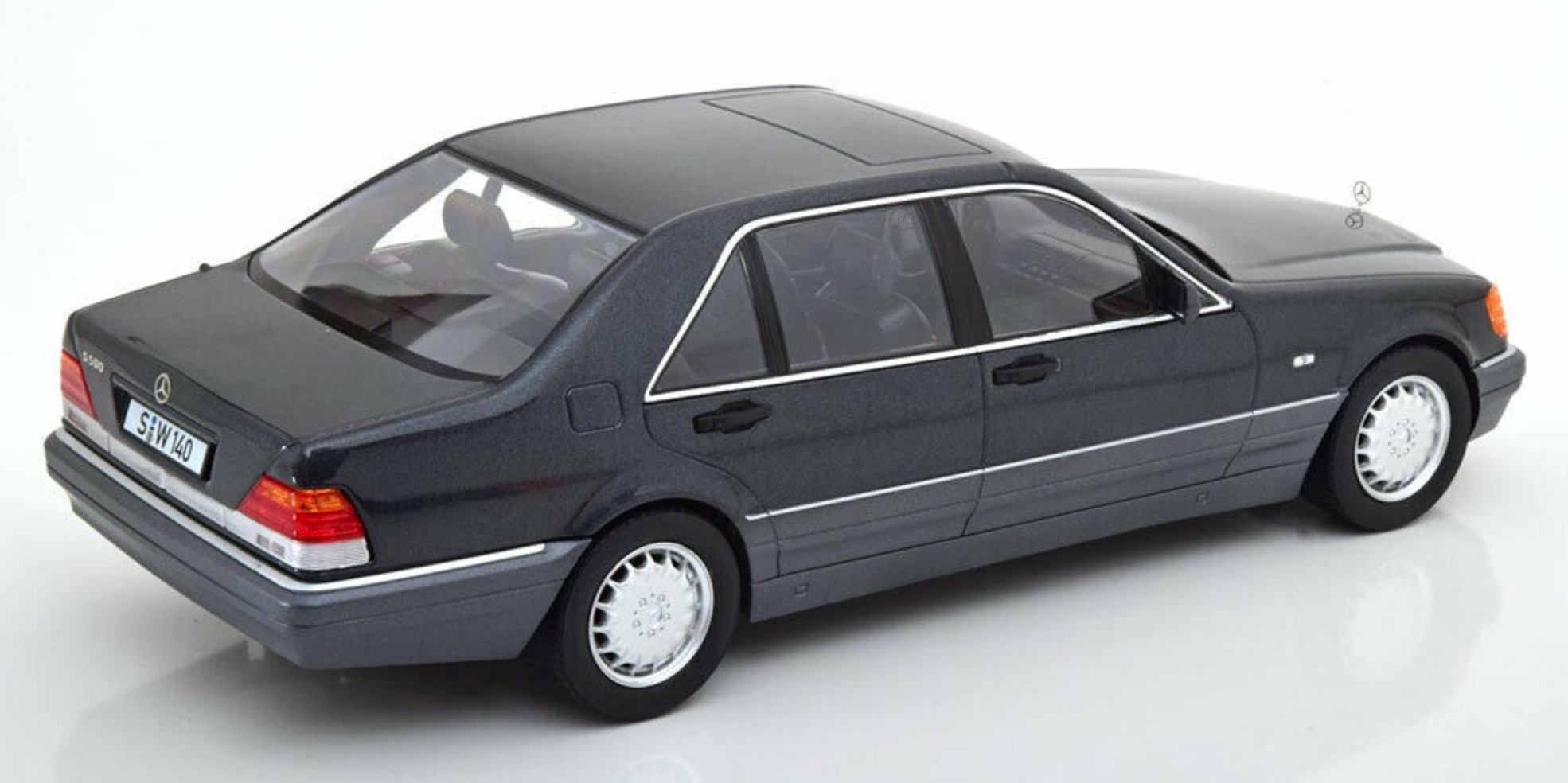 ᐉ Модель автомобіля iScale 1:18 Mercedes-Benz S500 W140 Dark Grey (11800000048) • Краща ціна в ...