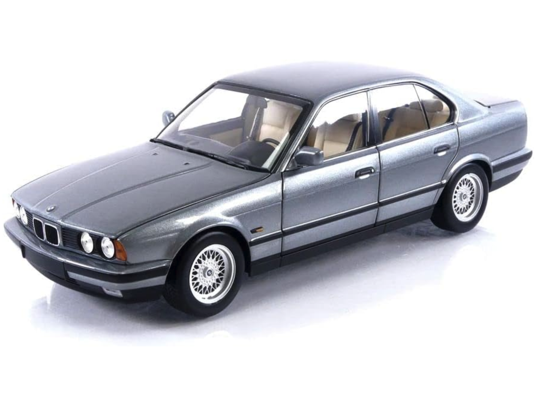 ᐉ Модель автомобиля Minichamps 1:18 BMW M5 E34 Grey Metallic (100024008 ...
