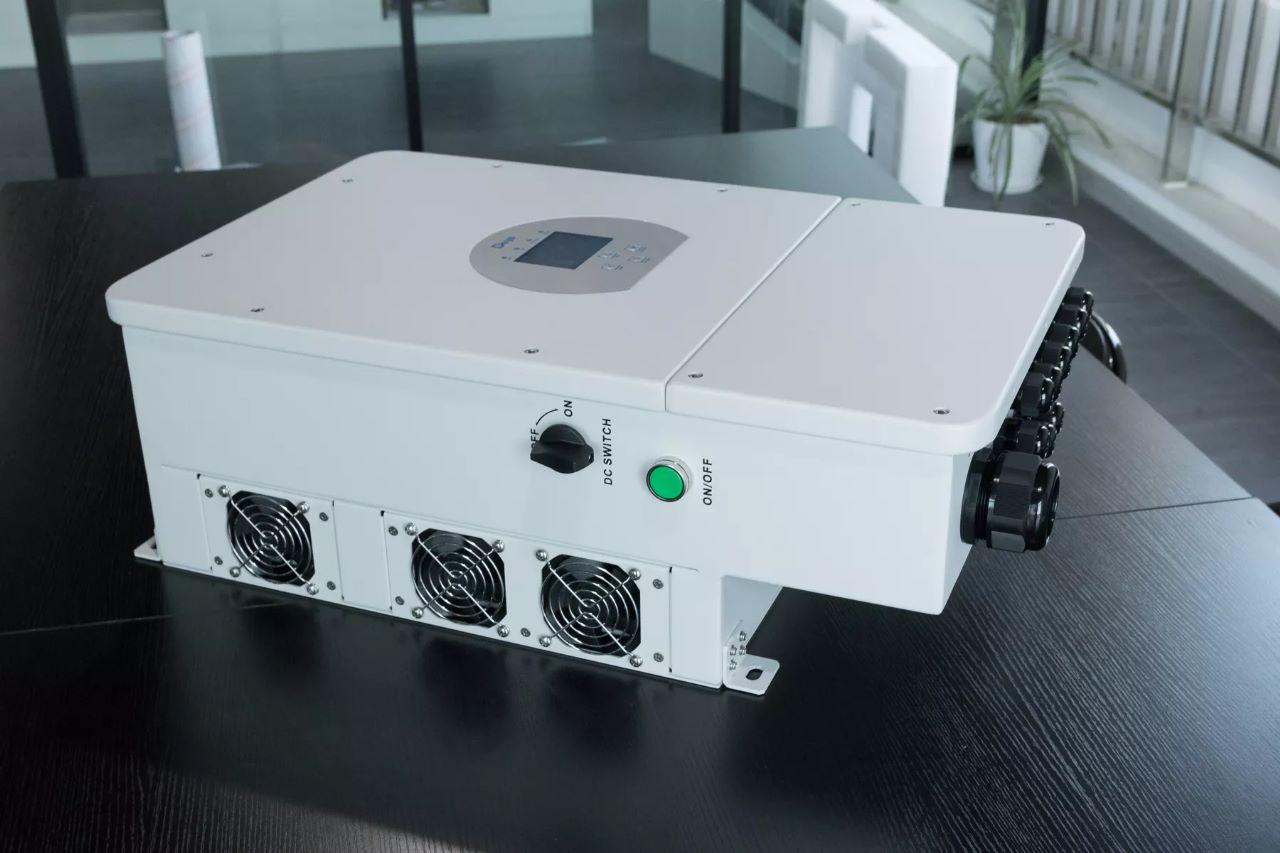 ᐉ Інвертор гібридний Deye SUN-8K-SG04LP3-EU 3 фази 2 MPPT 8 кВт (eq1000 ...