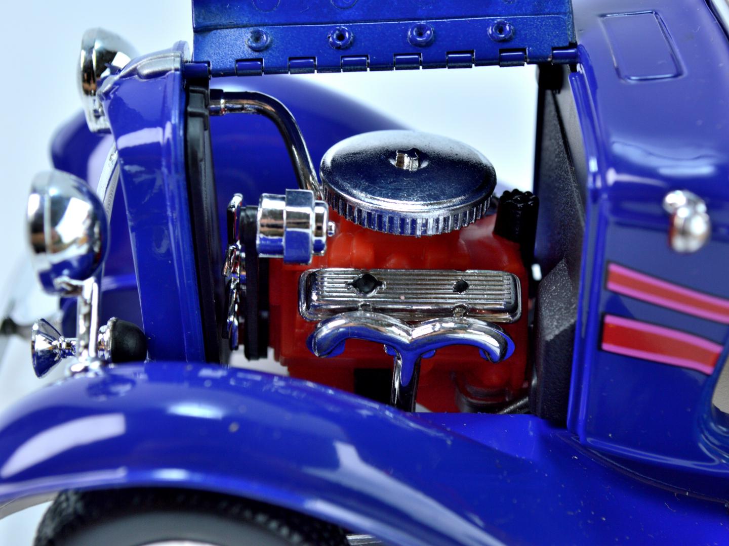 ᐉ Модель автомобиля Road Legends Ford Roadster Street Rod 1932 1:18 ...