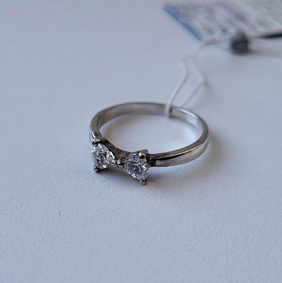 ᐉ Каблучка з камінням Бантик із срібла р 16 5 • Краща ціна в Києві Україні • Купити в Епіцентр