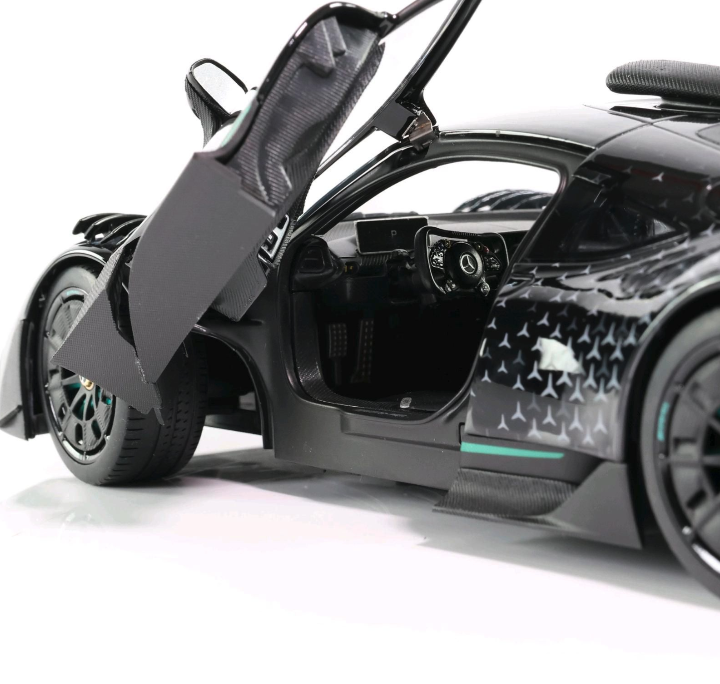 ᐉ Модель автомобиля 1:18 Mercedes-AMG ONE C298 Hyper Black (B66961042 ...