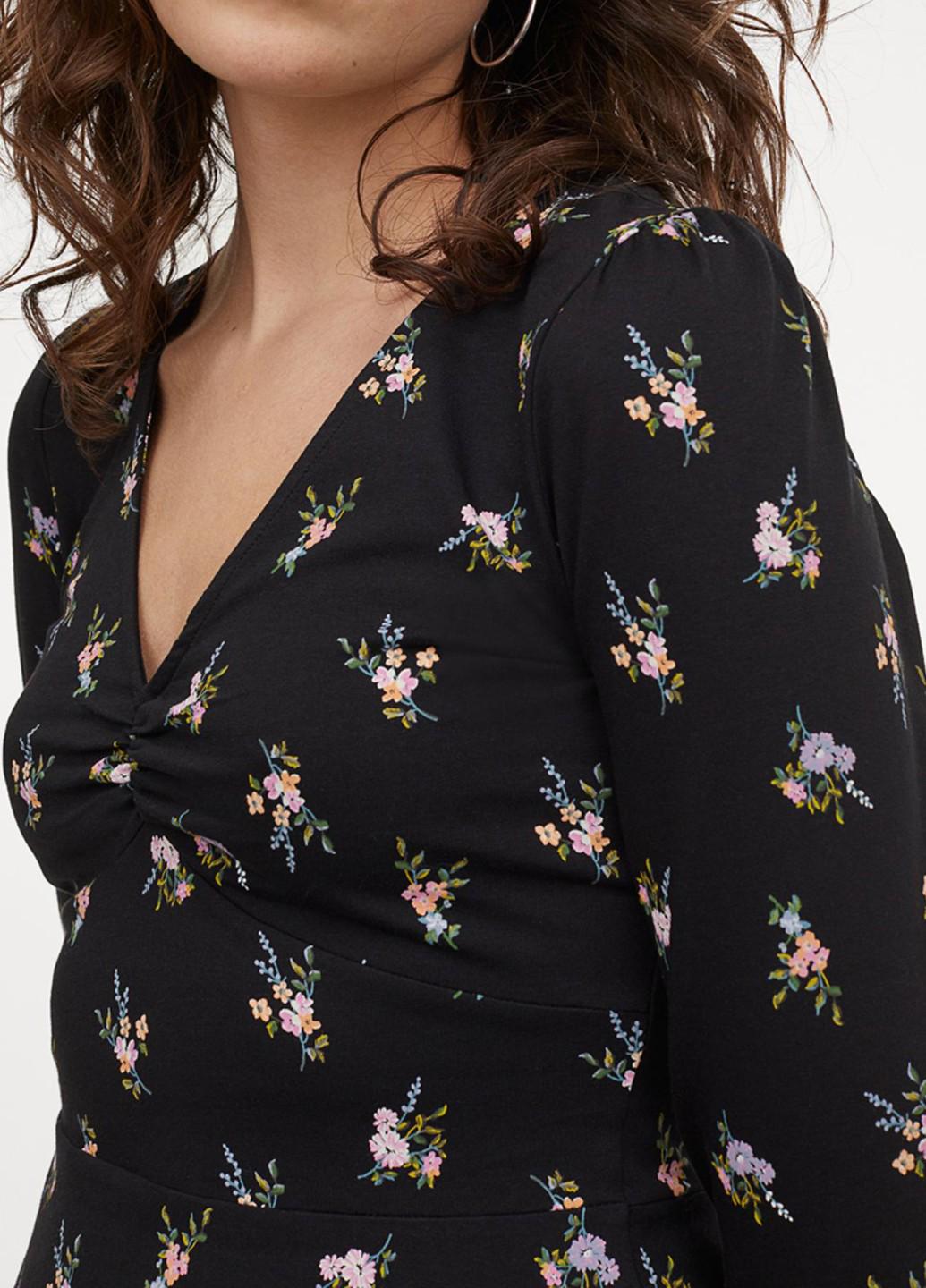 ᐉ Сукня HM 1744 S Чорний (284) • Краща ціна в Києві, Україні • Купити в Епіцентр