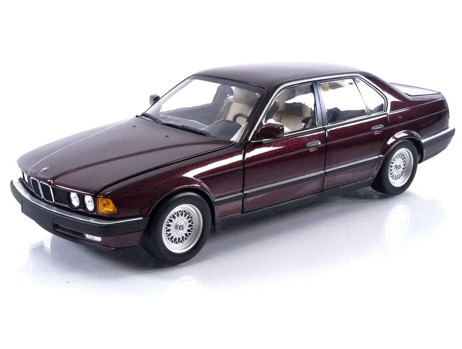ᐉ Модель автомобиля Minichamps 1:18 BMW 730i E32 Dark Red Metallic (100023007) • Купить в Киеве ...